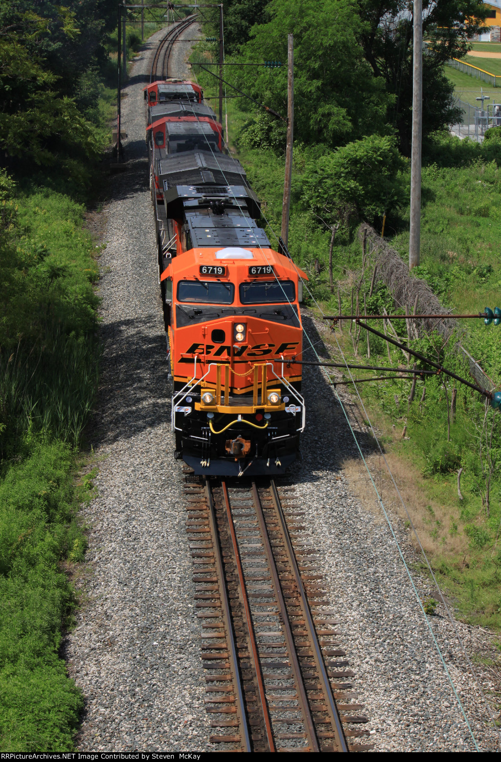 BNSF 6719
